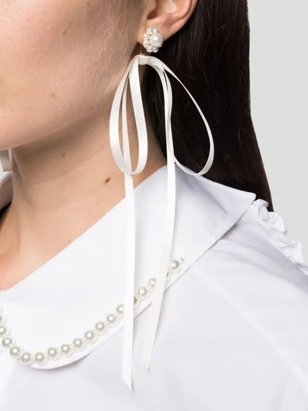 Simone Rocha Pearl-embellished Bow Earrings - White