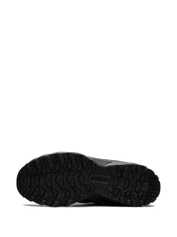 NEW BALANCE 610v1 Sneakers - Brown