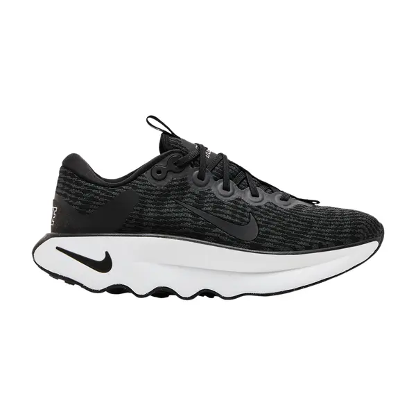 Nike Motiva Sneakers - Black