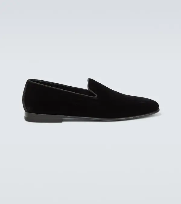 Manolo Blahnik Mario Velvet Loafers - Black