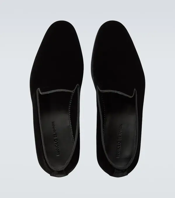 Manolo Blahnik Mario Velvet Loafers - Black