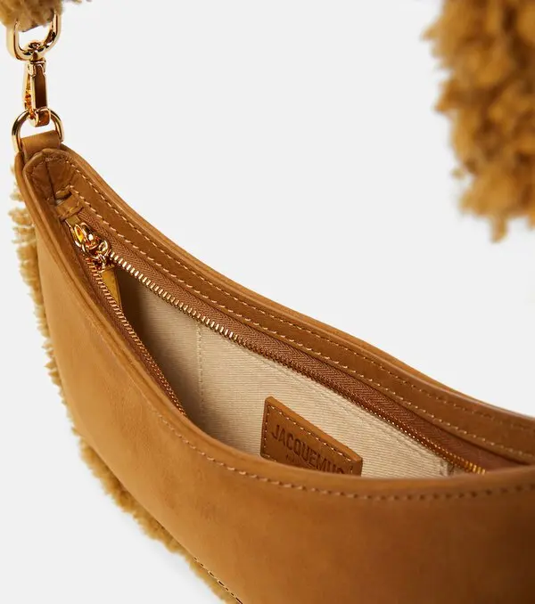 Jacquemus Le Bisou Doux Small Leather Shoulder Bag