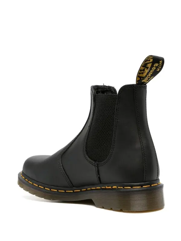 Dr. Martens 2976 Chelsea Leather Boots - Black