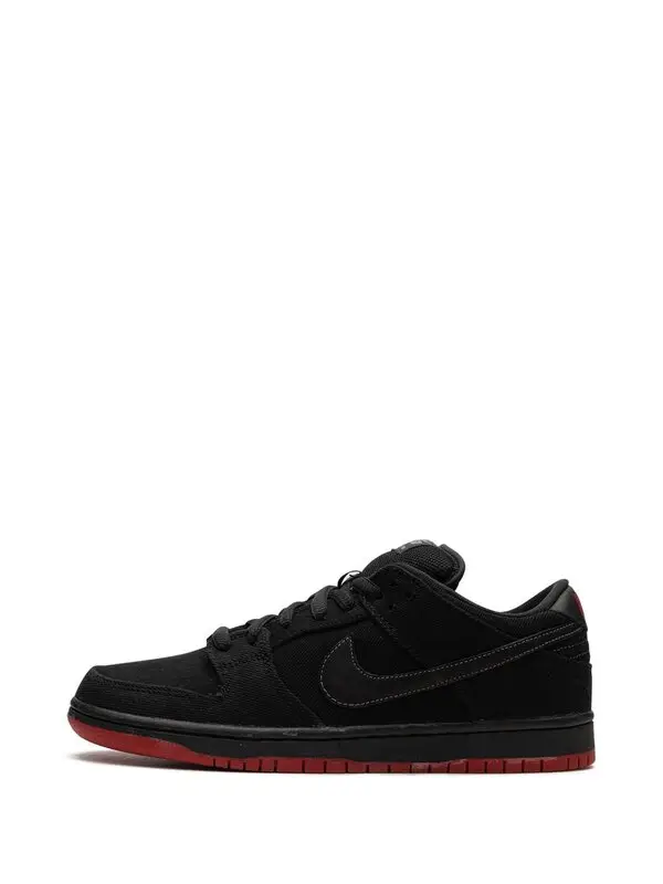 Nike X Levi'S Dunk Low Pro Premium Sb Sneakers - Black | Editorialist