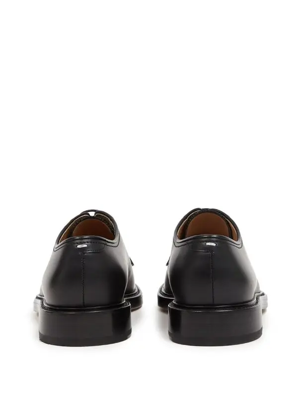 MAISON MARGIELA Tabi Lace-up Derby Shoes