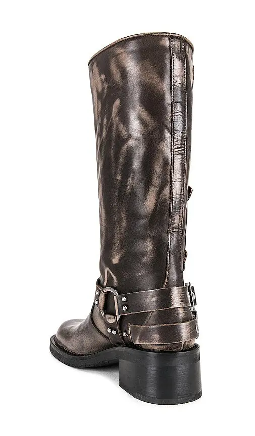 Steve Madden Rocky Boot - Black Distressed