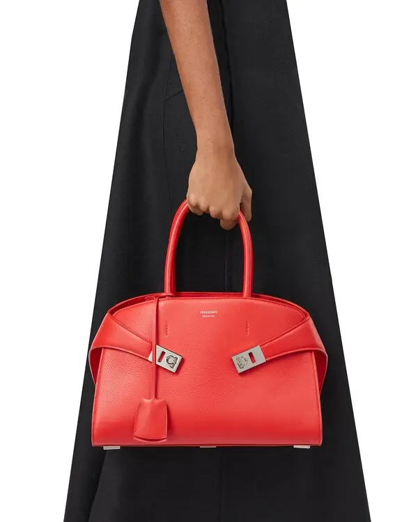 FERRAGAMO Medium Hug Handbag - Flame Red/silver