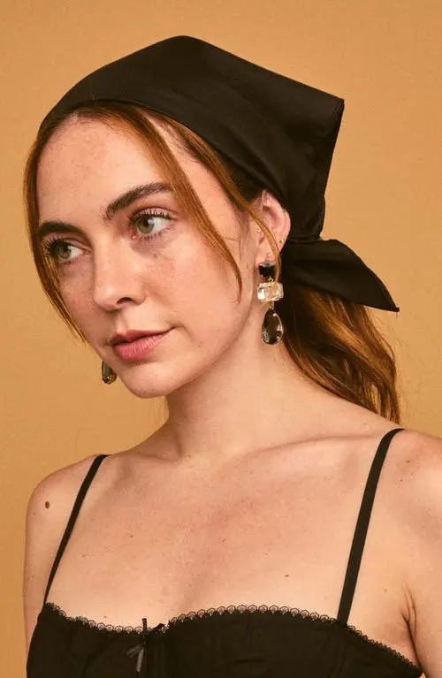 PETIT MOMENTS Alexi Drop Earrings - Grey