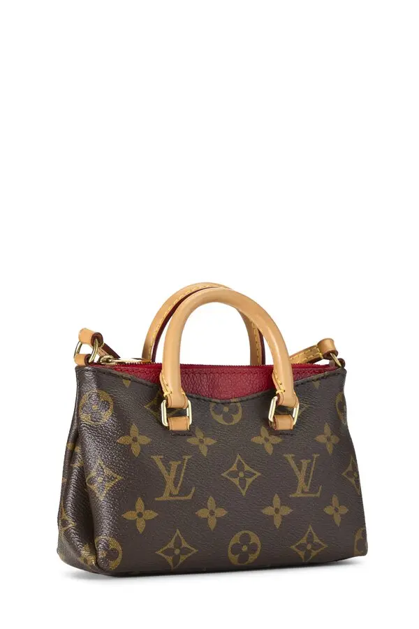 LOUIS VUITTON Monogram Canvas Pallas
