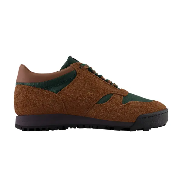 NEW BALANCE Rainier Low Sneakers - Brown