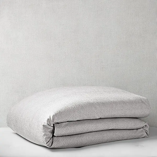 HUDSON PARK COLLECTION Palermo Duvet Cover, King Exclusive - Silver