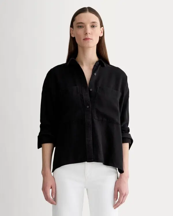 Everlane Boxy Overshirt In Buttersoft Cotton - Black