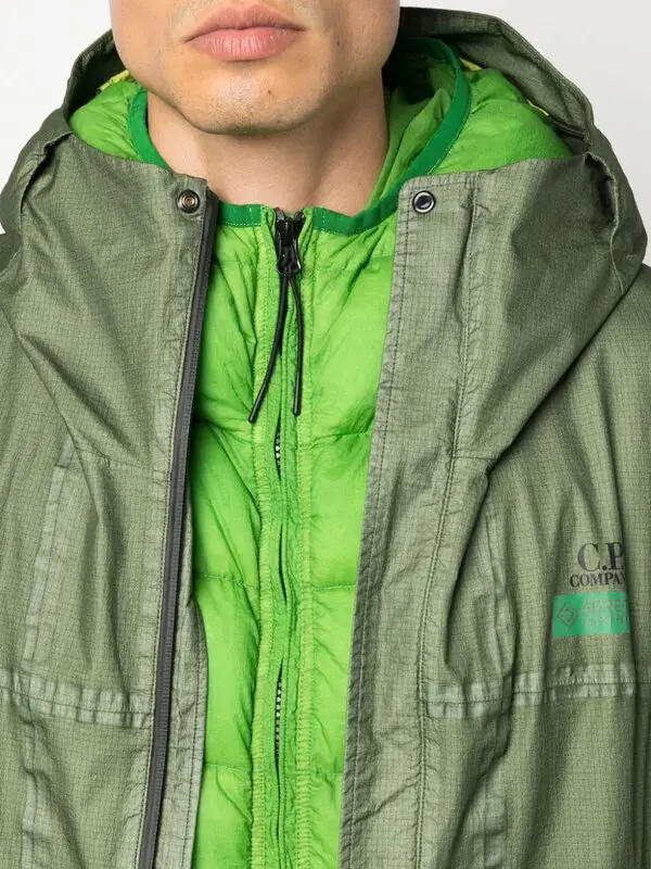 C.P. COMPANY Logo-print Reversible Down Jacket - Green