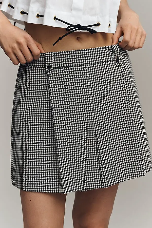 Maeve Pleated Skort - Black Plaid