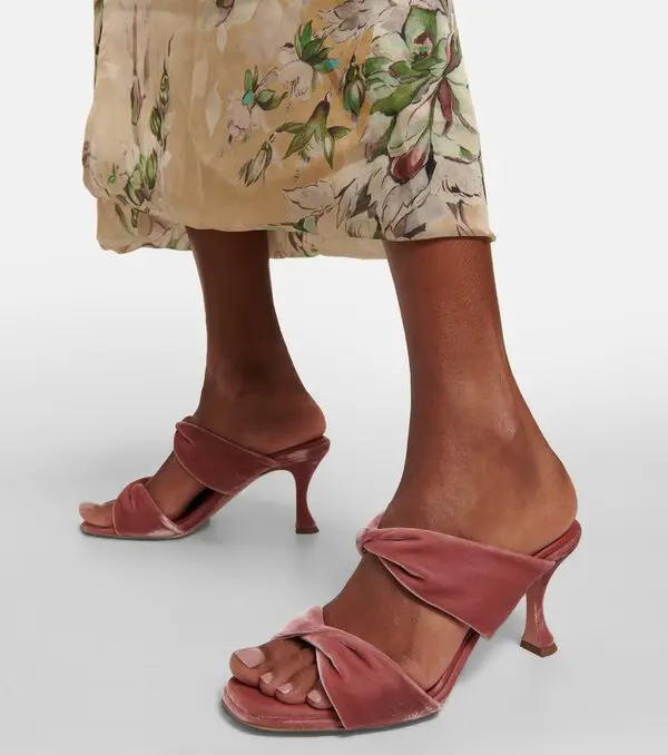 AQUAZZURA Twist 95 Velvet Mules - Pink
