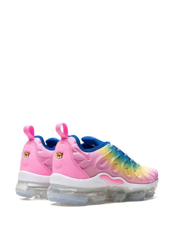 Nike Air Vapormax Plus Sneakers - Pink
