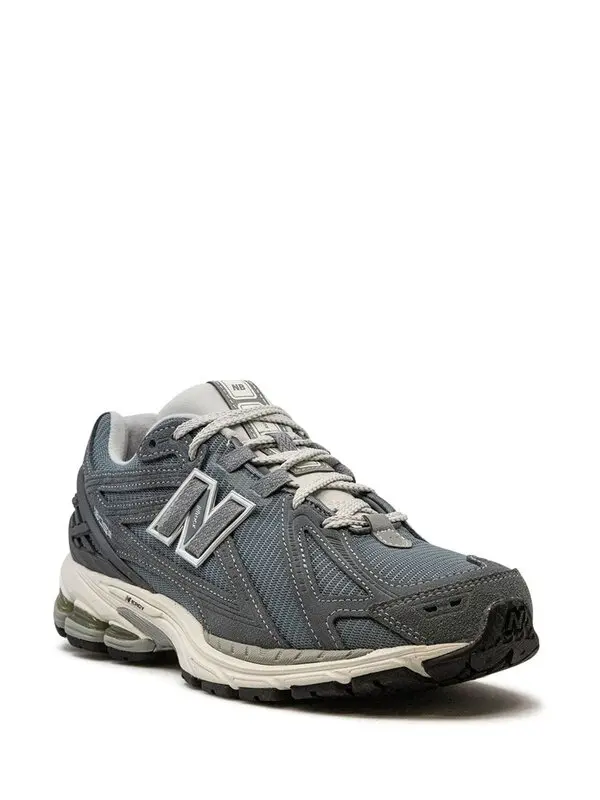 NEW BALANCE 1906r Low-top Sneakers