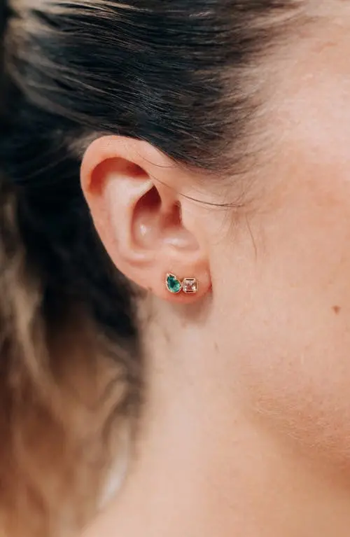 Anzie Mélia Stud Earrings
