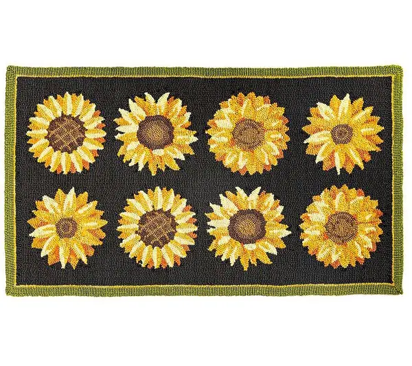 EVERGREEN Indoor/outdoor 24x42 Sunflower Hooked Accent Rug - One-color
