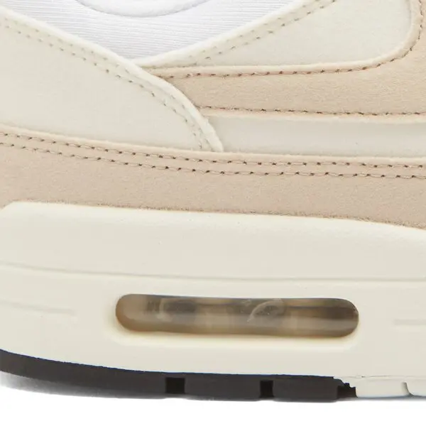 Nike Max 1 '87 Sneakers