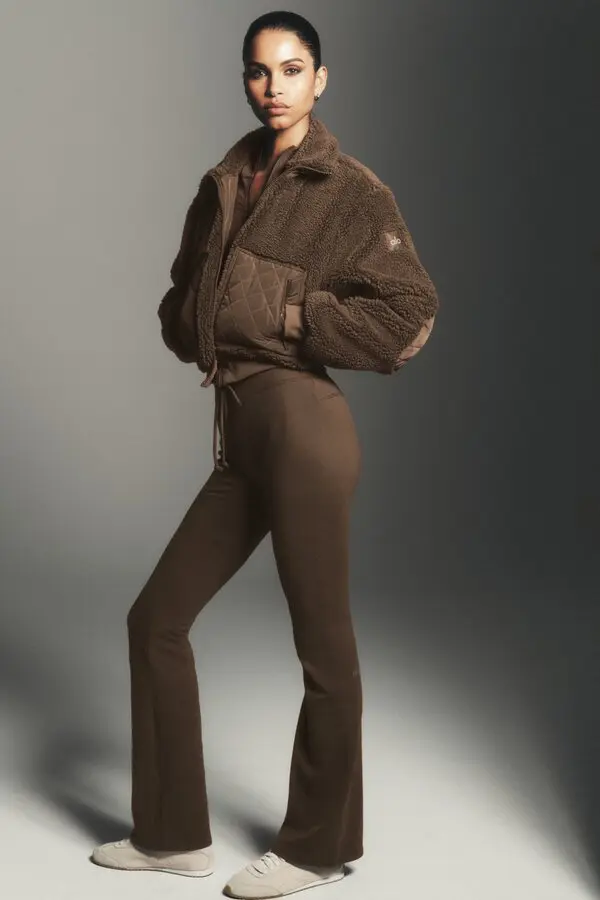 Alo Yoga Sway Bootcut Sweatpant - Java Brown