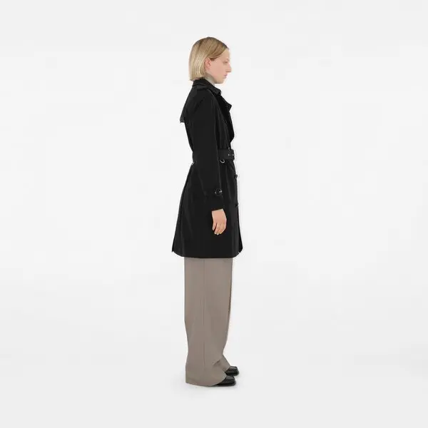 Burberry Mid-length Lightweight Kensington Trench Coat - Black
