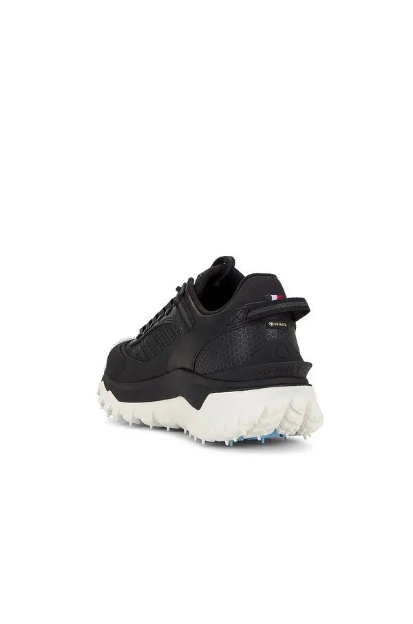 Moncler Trailgrip Gtx Low Top Sneakers - Black
