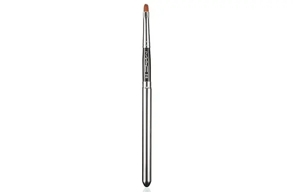 MAC COSMETICS 316 Lip Brush/covered Brush - No Color