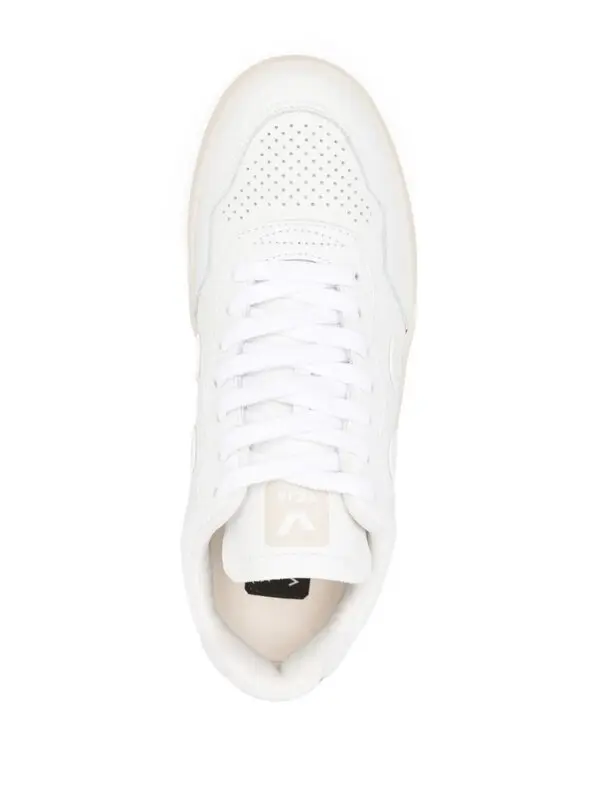 VEJA V-90 Low-top Sneakers - White