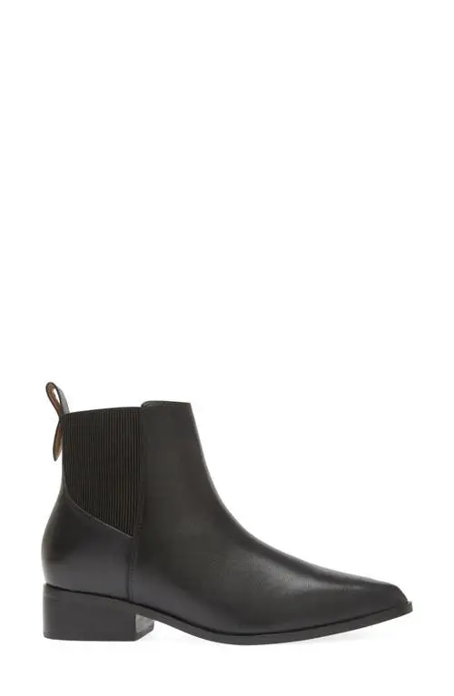 FRANKIE4 Nina Pointed Toe Chelsea Boot - Black