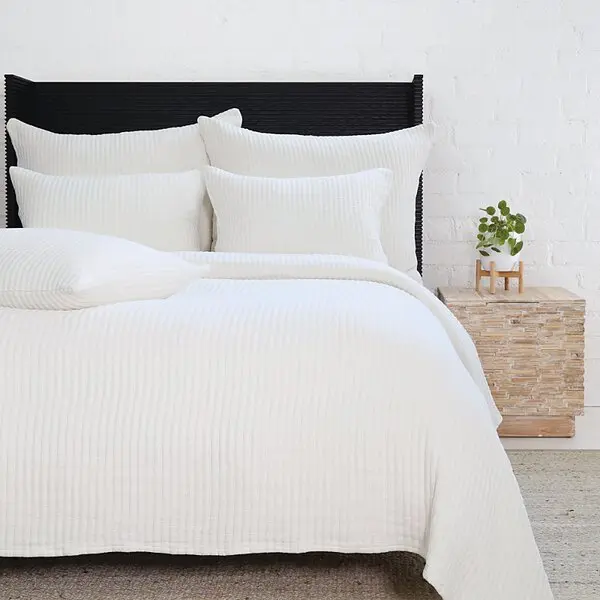 POM POM AT HOME Vancouver Coverlet, Queen - Cream