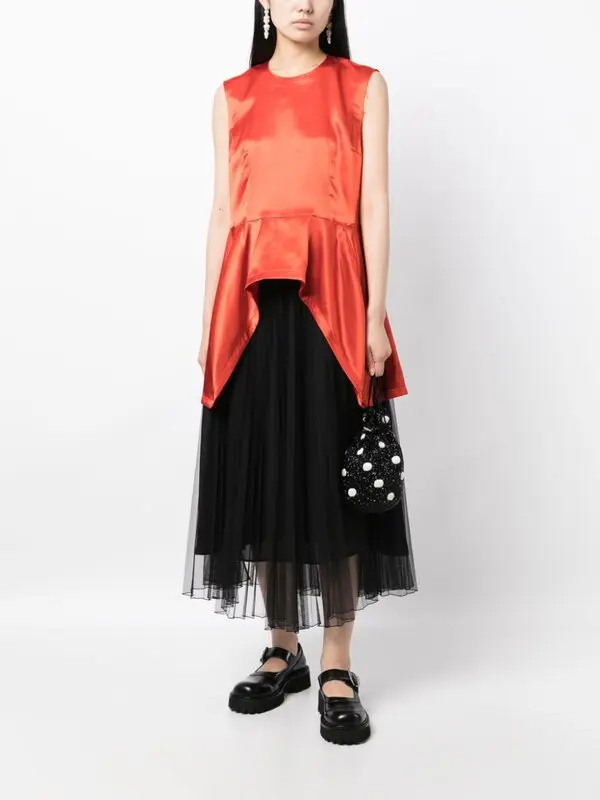 Comme Des Garçons Asymmetric-hem Satin Top