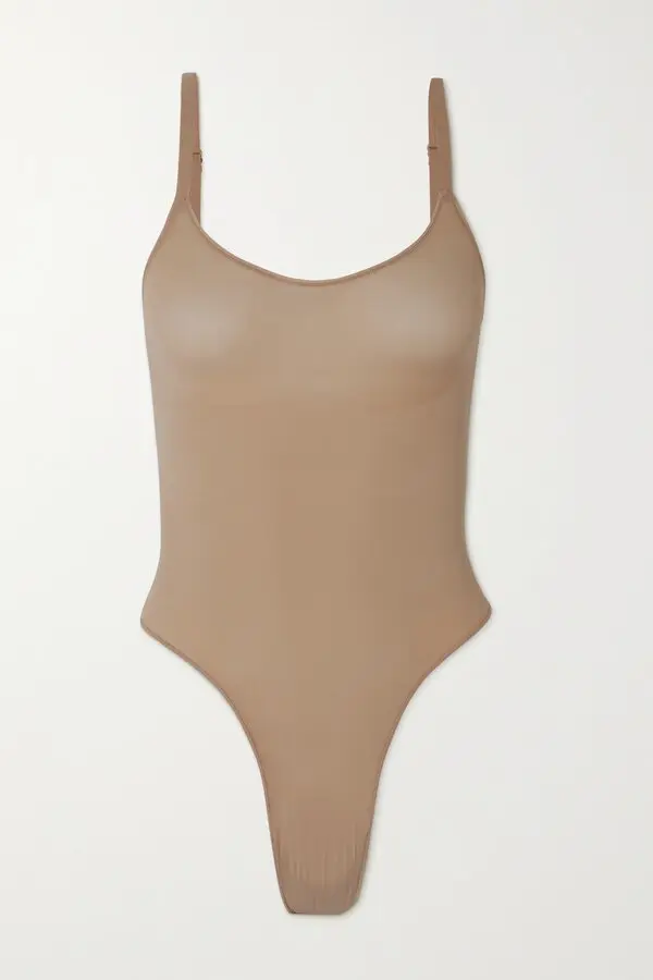 SKIMS Everyday Sculpt Bodysuit - Neutrals