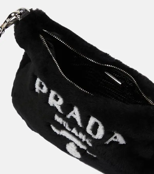 Prada Re-edition 2005 Small Shoulder Bag
