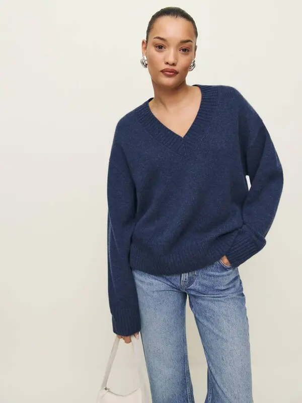 REFORMATION Jadey Cashmere Oversized V-neck Sweater - Blue