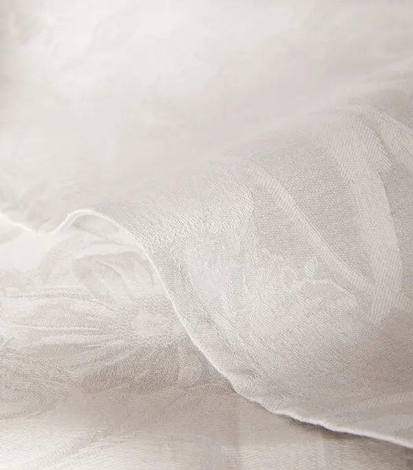 LE JACQUARD FRANÇAIS Linen Tivoli Round Tablecloth