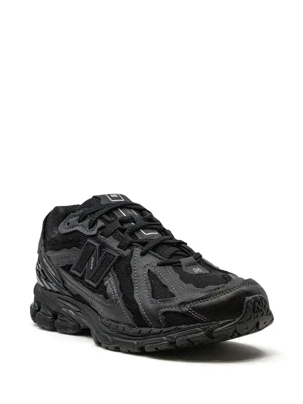 NEW BALANCE 1906d Low-top Sneakers - Black