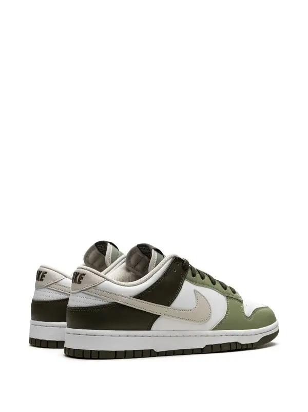 Nike Dunk Low Oil Sneakers - Green