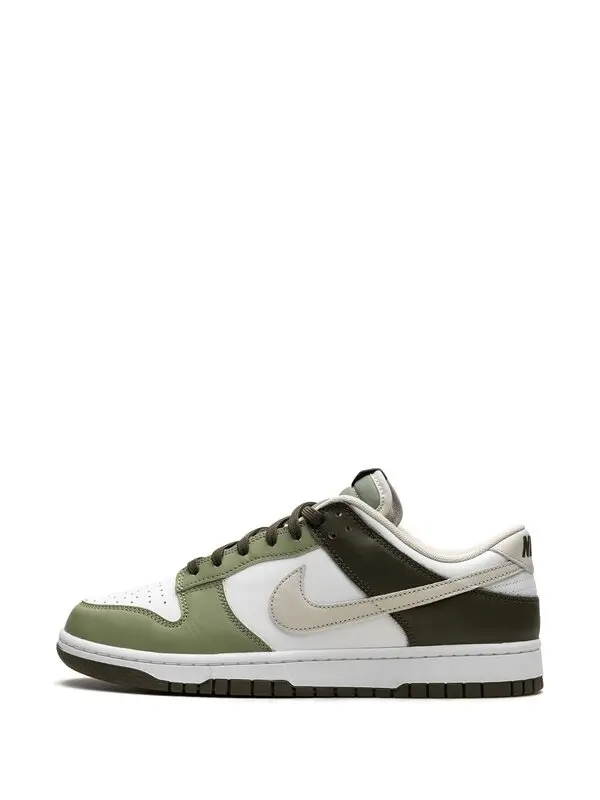 Nike Dunk Low Oil Sneakers - Green