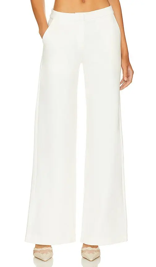 SNDYS. Anika Pant