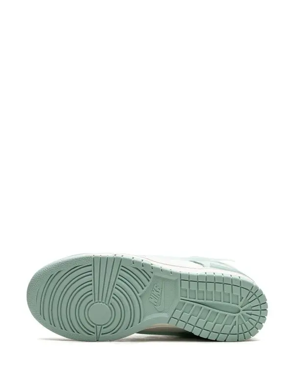 Nike Dunk Low Twist Sneakers - White
