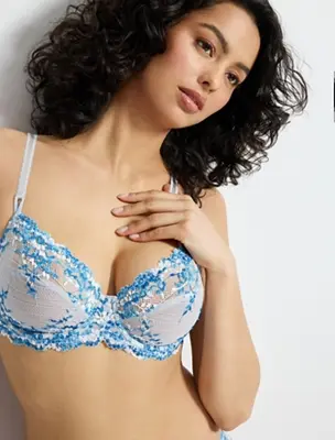 Wacoal Embrace Lace Underwire Bra - Micro Chip Multi