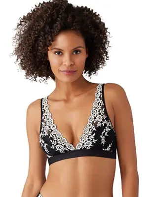 Wacoal Embrace Lace Wire Free Bralette - Black