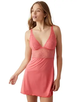 Wacoal No Strings Attached Chemise - Tea Rose