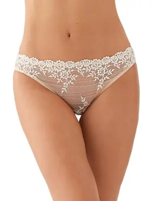 Wacoal Embrace Lace Bikini - Sand Ivory