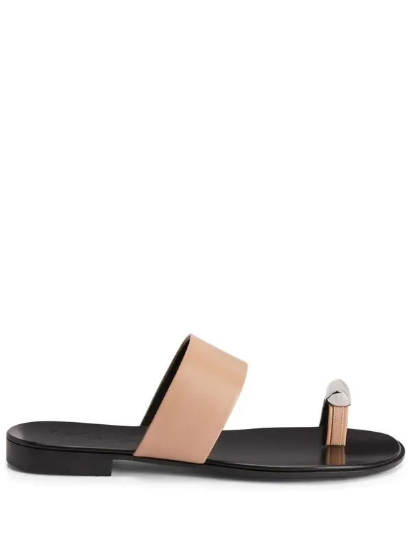 GIUSEPPE ZANOTTI Norbert Leather Toe-loop Sandals - Black