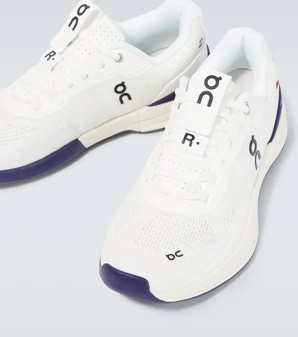 On The Roger Pro Sneakers