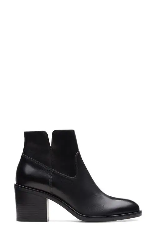 Clarks Valvestino Lo Bootie