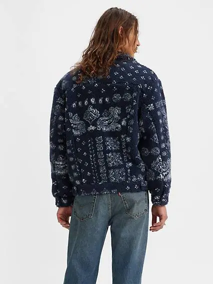 LEVI'S Relaxed Fit Cozy Sherpa Trucker Jacket