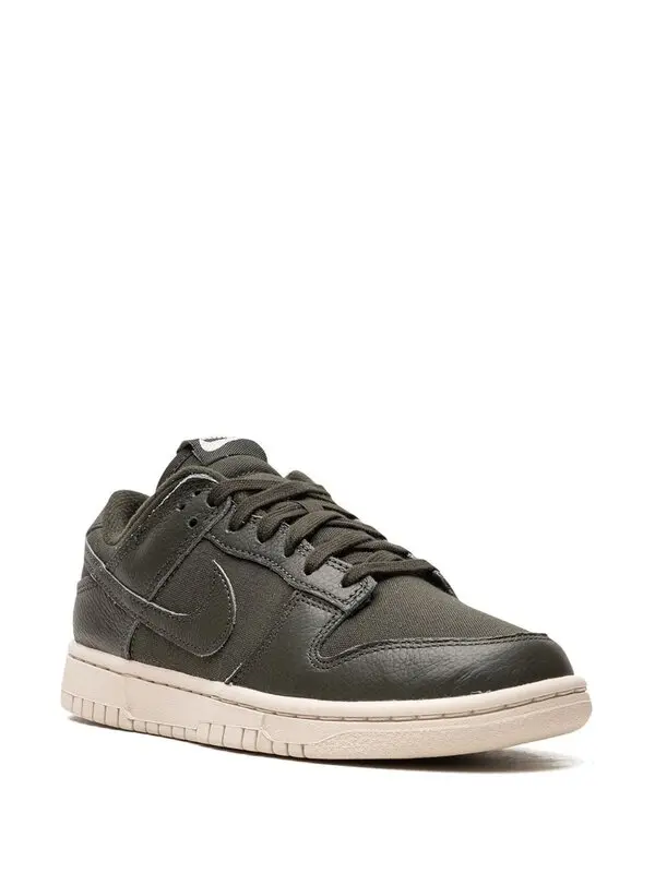 Nike Dunk Low Prm Sneakers - Brown